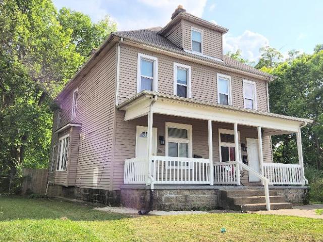 4 Br, 1 bath, Condo 1455 E Mound Street