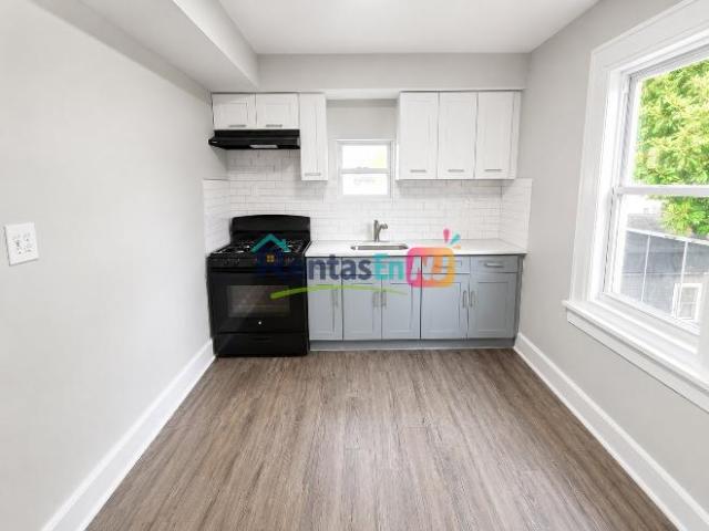 4 Br, 1 bath, Condo 148 150 Norwood St