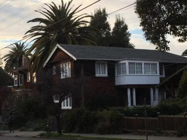 4 Br, 1 bath, Condo 2615 Parker Street