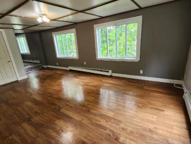 4 Br, 1 bath, Condo 37 County Rd