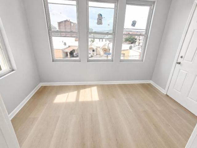 4 Br, 1 bath, Condo 354 11th Ave