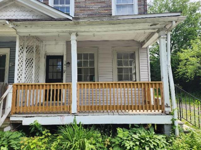 4 Br, 1 bath, Single Family 1810 Olive St