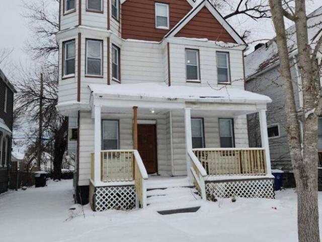 4 Br, 1 bath, Single Family 10919 Olivet Ave