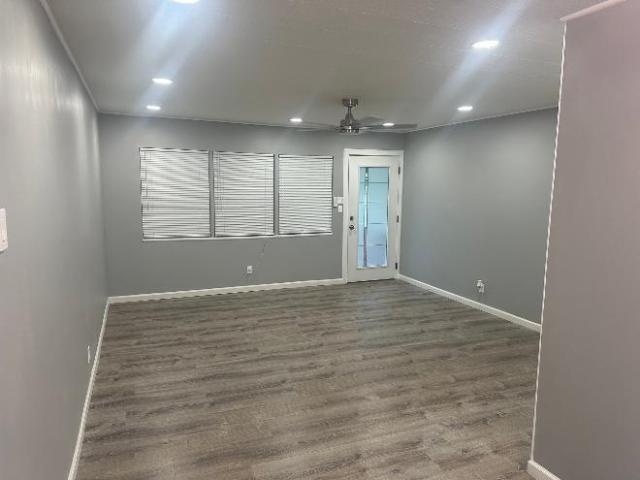 4 Br, 1 bath, Single Family 137 Saint Dorothy Dr