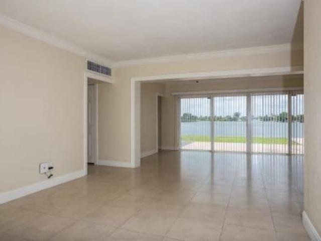 4 Br, 1 bath, Single Family 13720 SW 19th Ter
