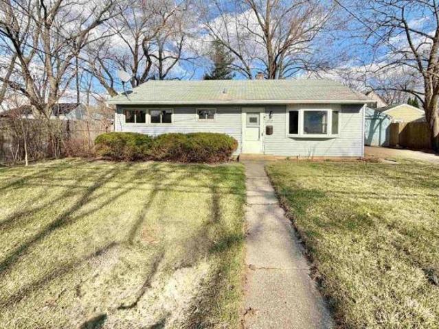 4 Br, 1 bath, Single Family 2707 Ridge Ave