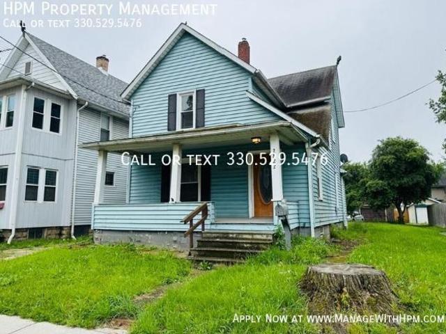 4 Br, 1 bath, Single Family 2822 4th St NW