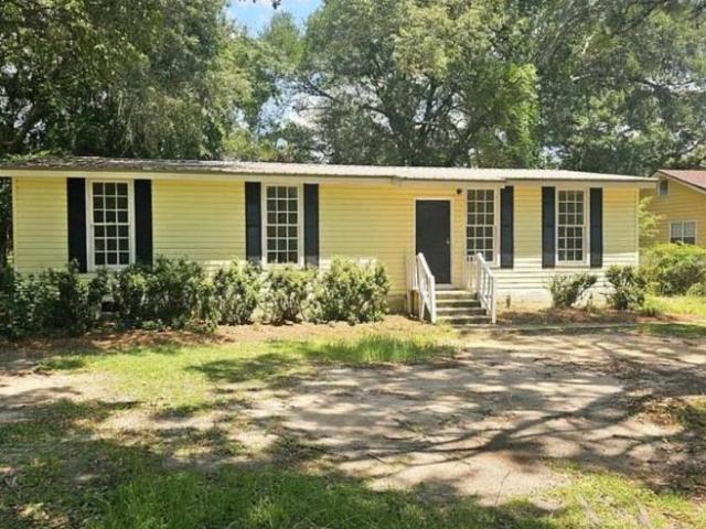 4 Br, 1 bath, Single Family 308 Forrestal Lane