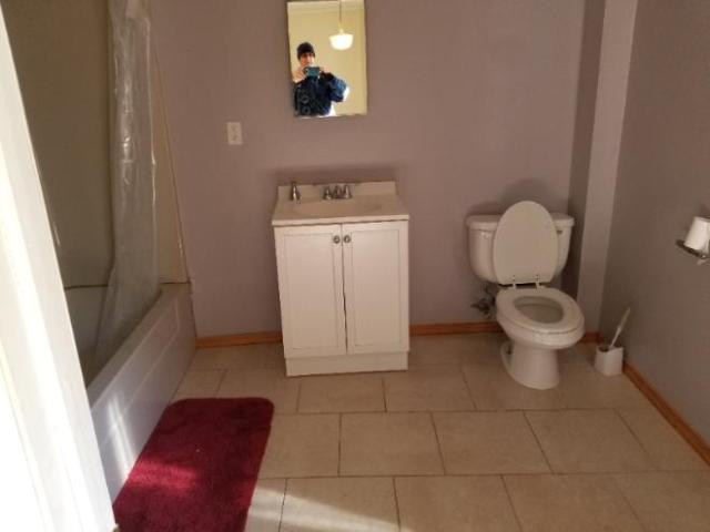4 Br, 1 bath, Single Family 309 Myrtle