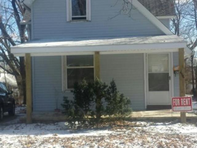 4 Br, 1 bath, Single Family 456 N Salisbury