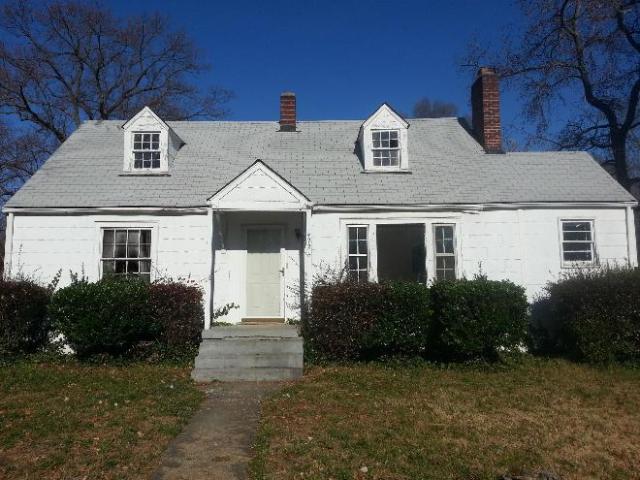 4 Br, 1 bath, Single Family 4224 Walmsley Boulevar