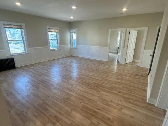 4 Br, 1 bath, Single Family 566 Bay St
