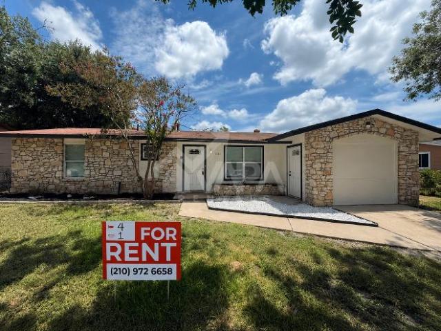 4 Br, 1 bath, Single Family 5306 Boatman Rd