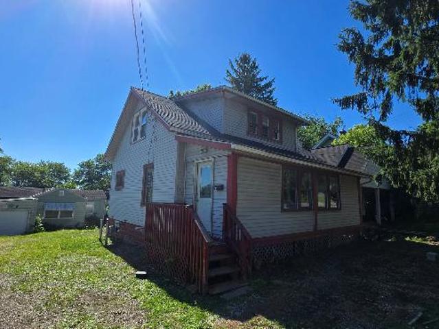 4 Br, 1 bath, Single Family 537 Woodville Rd