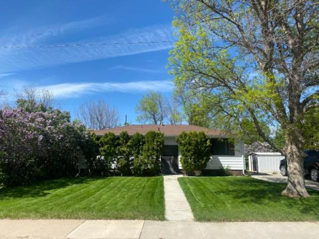 4 Br, 1 bath, Single Family 617 27th Avenue Northeast