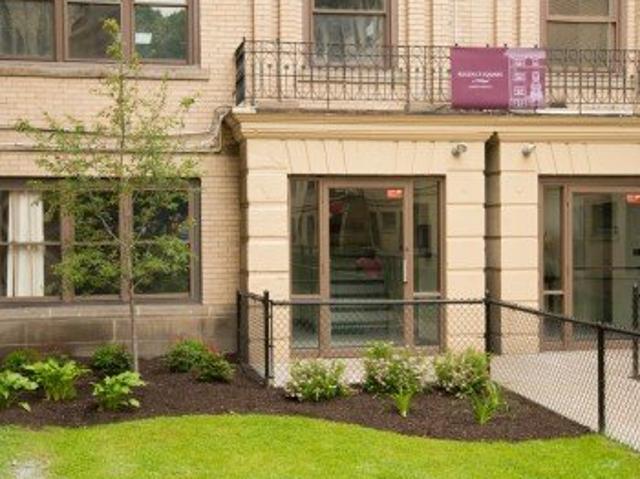 4 BR, 1 BA Apartment 1560 Ansel Road, Cleveland, OH 44106