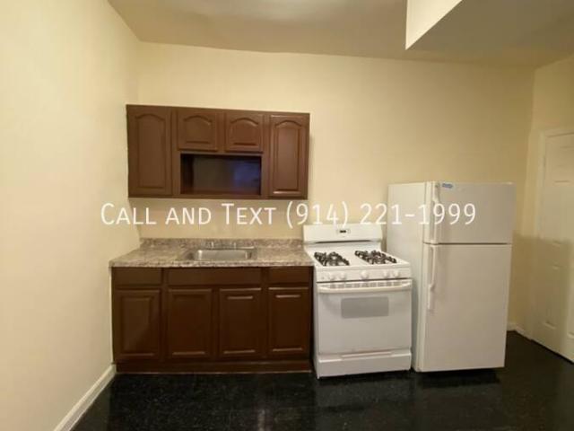 4 BR, 1 BA Apartment 19 Lawrence St, Yonkers, NY 10705