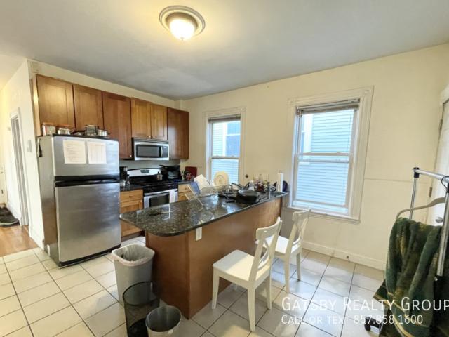 4 BR, 1 BA Apartment 19 Sachem St Boston, MA 02120