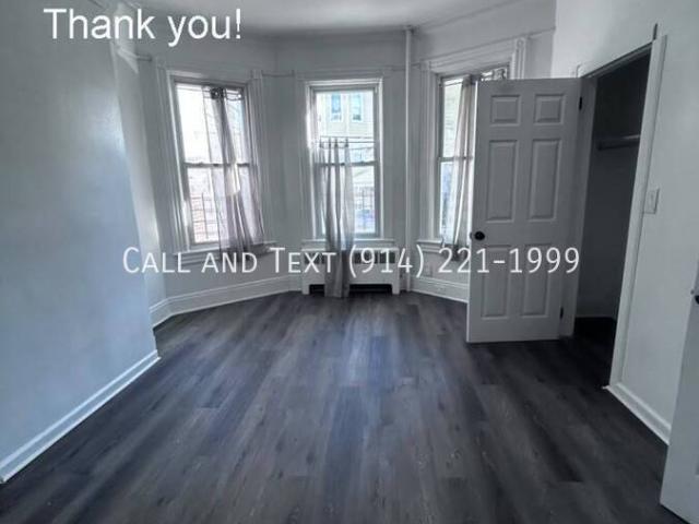 4 BR, 1 BA Apartment 107 Oliver Ave, Yonkers, NY, Yonkers, NY 10701
