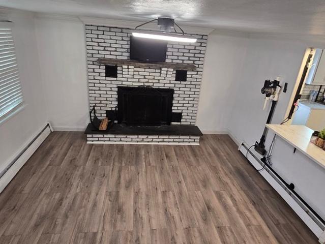 4 BR, 1 BA Apartment 1073 Cherry Street, Pottstown, PA 19464
