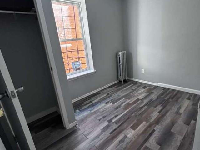 4 BR, 1 BA Apartment 121 Ludlow St, Yonkers, NY 10705