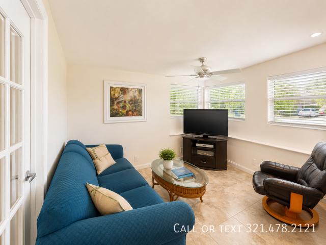 4 BR, 1 BA Apartment 121 NE 3rd St, Satellite Beach, FL 32937