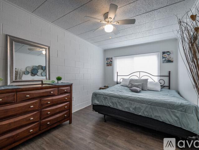 4 BR, 1 BA Apartment 1220 Adams Ave, Unit 4, Odessa, TX 79761