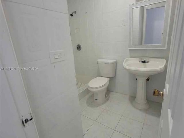 4 BR, 1 BA Apartment 12305 Southwest 42nd Street, Miami, FL 33175