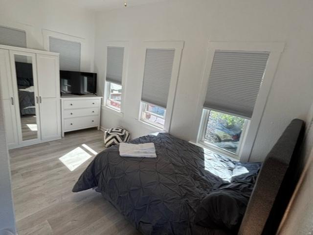 4 BR, 1 BA Apartment 1343 C St, Unit 9 / 9A, San Diego, CA 92101