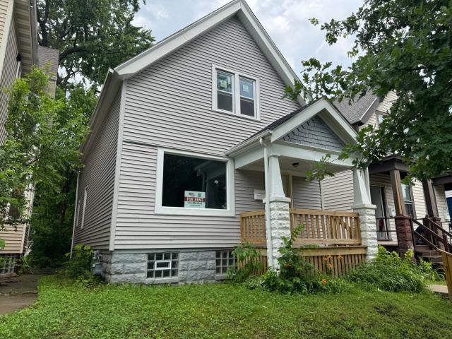 4 BR, 1 BA Apartment 2634 North 24th Place, Milwaukee, WI 53206