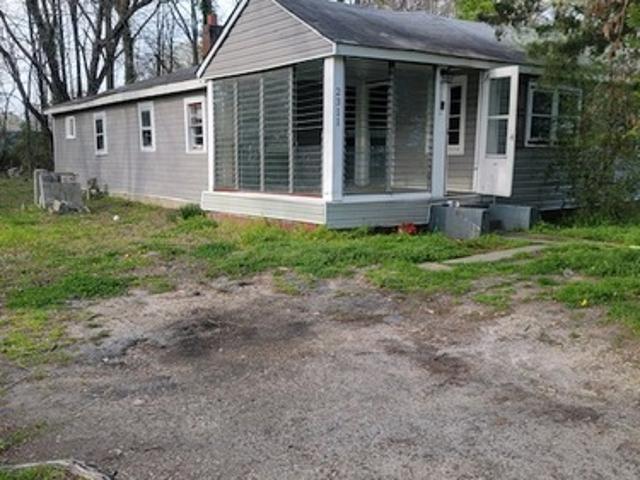 4 BR, 1 BA Apartment 2311 Boston St, Hopewell, VA 23860