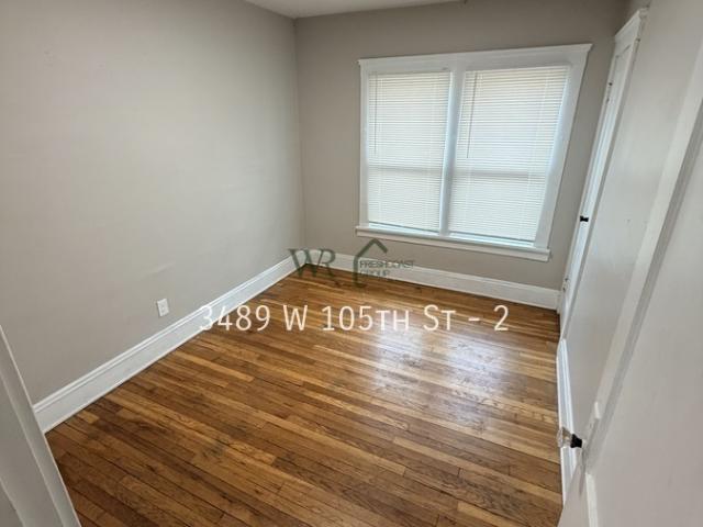 4 BR, 1 BA Apartment 3489 W 105th St, Cleveland, OH 44111