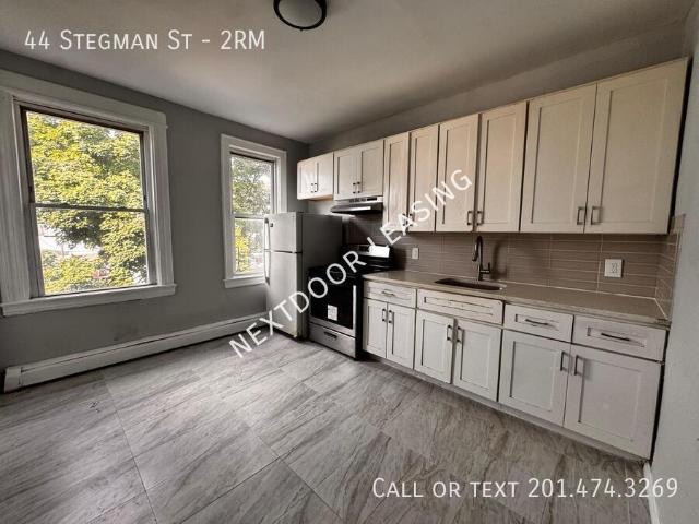 4 BR, 1 BA Apartment 44 Stegman St, Jersey City, NJ 07305