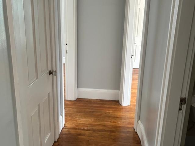 4 BR, 1 BA Apartment 57 Noel Street, Unit 1, Springfield, MA 01108