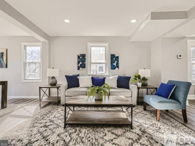 4 BR, 1 BA Apartment 5213 Midwood Avenue, Baltimore, MD 21212
