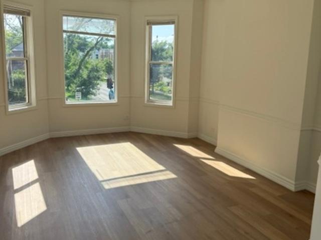 4 BR, 1 BA Apartment 6603 S St Lawrence Ave, Unit 2, Chicago, IL 60637