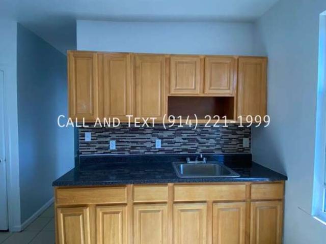 4 BR, 1 BA Apartment 67 Van Cortlandt Ave, Yonkers, NY 10701