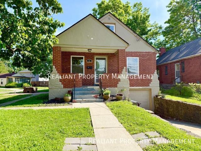 4 BR, 1 BA Apartment 911 Prairie Ave, Cincinnati, OH 45215