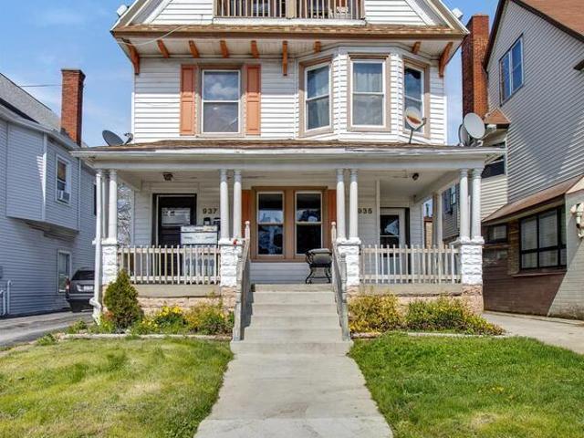 4 BR, 1 BA Apartment 935 Niagara St Buffalo, NY 14213