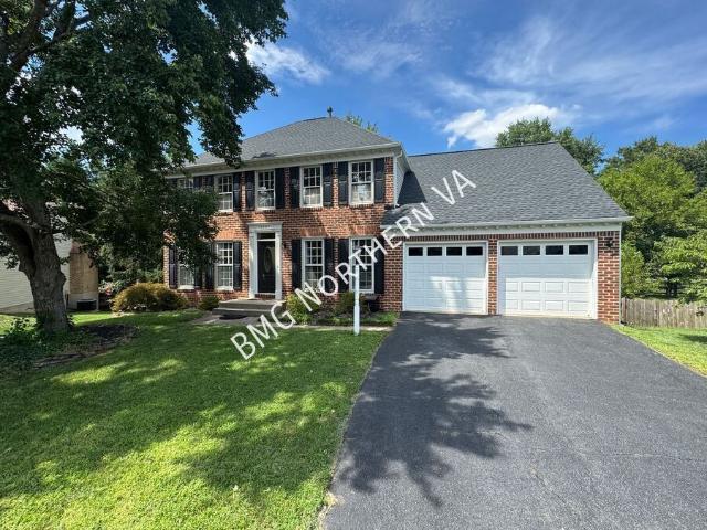 4 BR, 2.5 BA Apartment 10205 Daylily Ct, Manassas, VA 20110