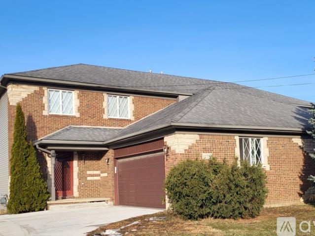4 BR, 2.5 BA Apartment 11737 21 Mile Rd, Macomb County, MI 48315