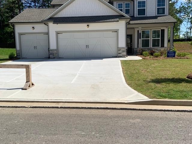 4 BR, 2.5 BA Apartment 117 Andalusa Court, Dallas, GA 30132