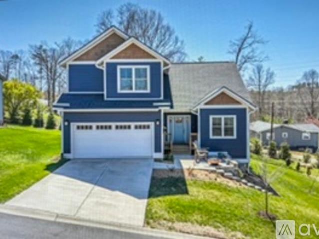 4 BR, 2.5 BA Apartment 111 Ellis Lane, Buncombe County, NC 28704