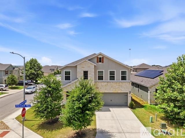 4 BR, 2.5 BA Apartment 12902 Staubach Way, San Antonio, TX 78254
