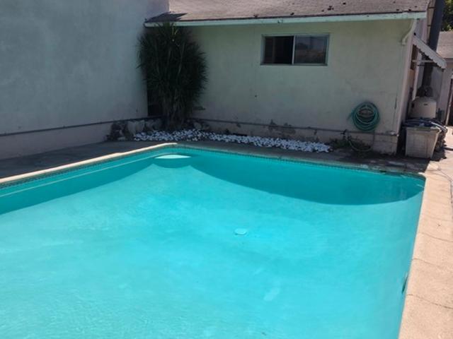 4 BR, 2.5 BA Apartment 12323 Centralia Street, Lakewood, CA 90715