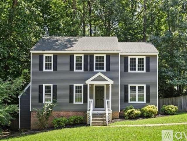 4 BR, 2.5 BA Apartment 13803 Deer Run Cir, Midlothian, VA 23112