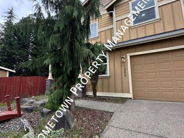 4 BR, 2.5 BA Apartment 1306 Linwood Ave SW, Tumwater, WA 98512