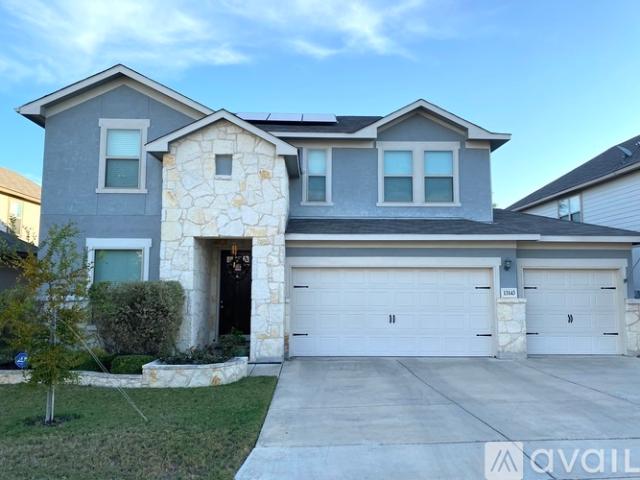 4 BR, 2.5 BA Apartment 13143 Shoreline Drive, San Antonio, TX 78254