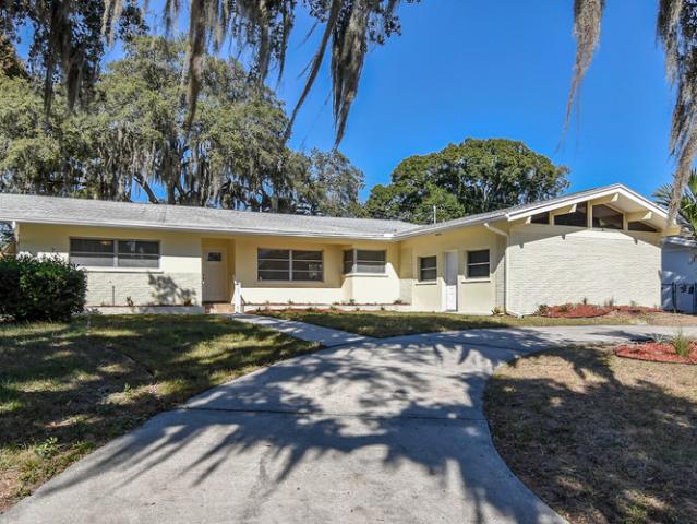 4 BR, 2.5 BA Apartment 1456 Jasmine Way, Clearwater, FL 33756
