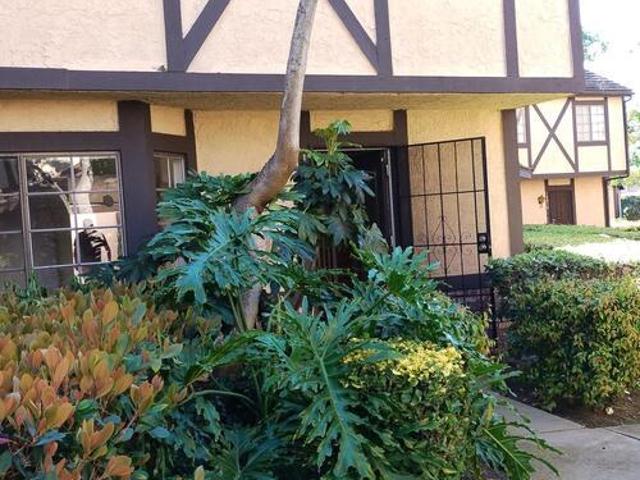 4 BR, 2.5 BA Apartment 14818 Stonehedge Lane, Unit Stonehedge, Westminster, CA 92683